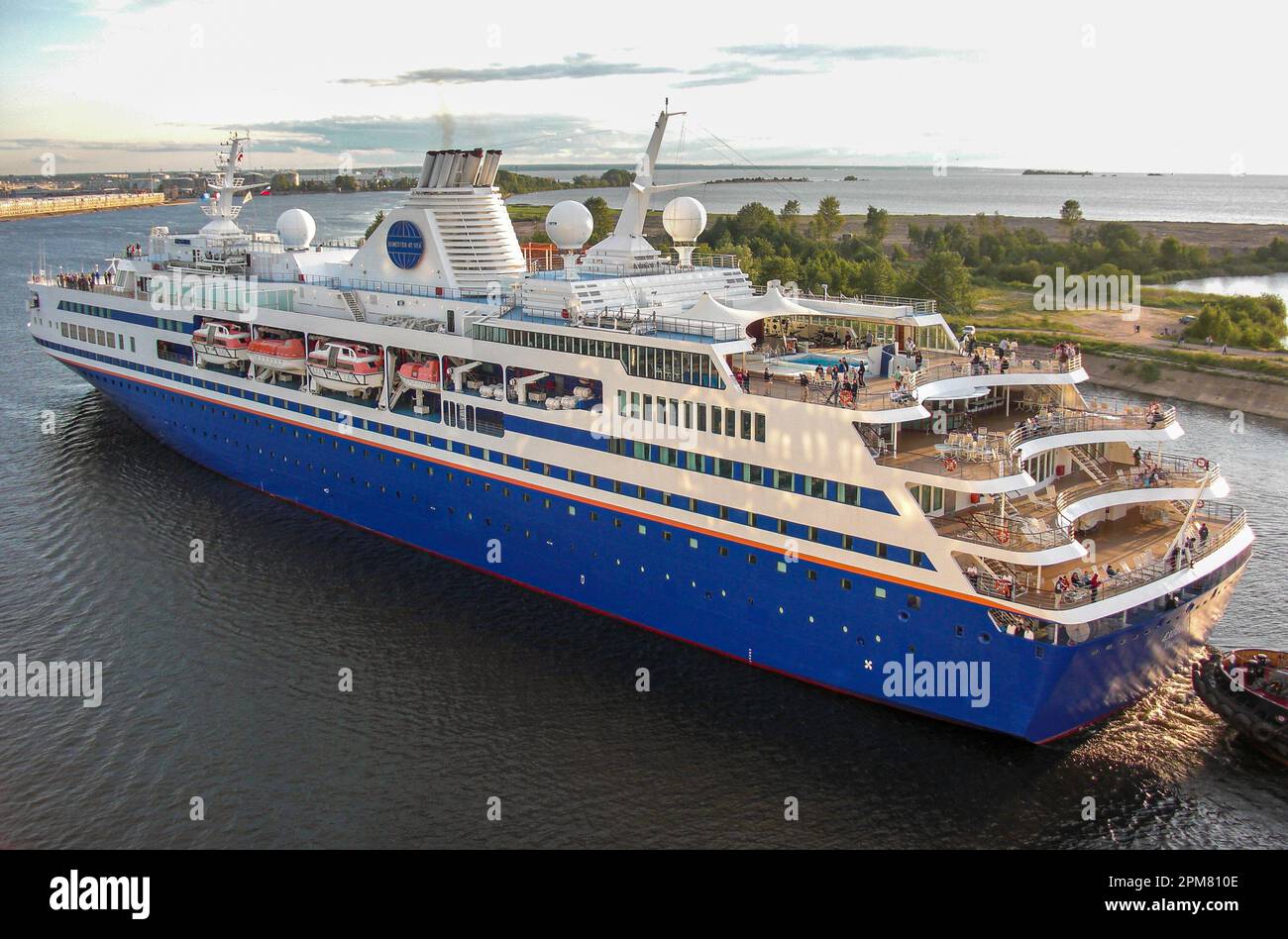 Mv world explorer hi-res stock photography and images - Alamy