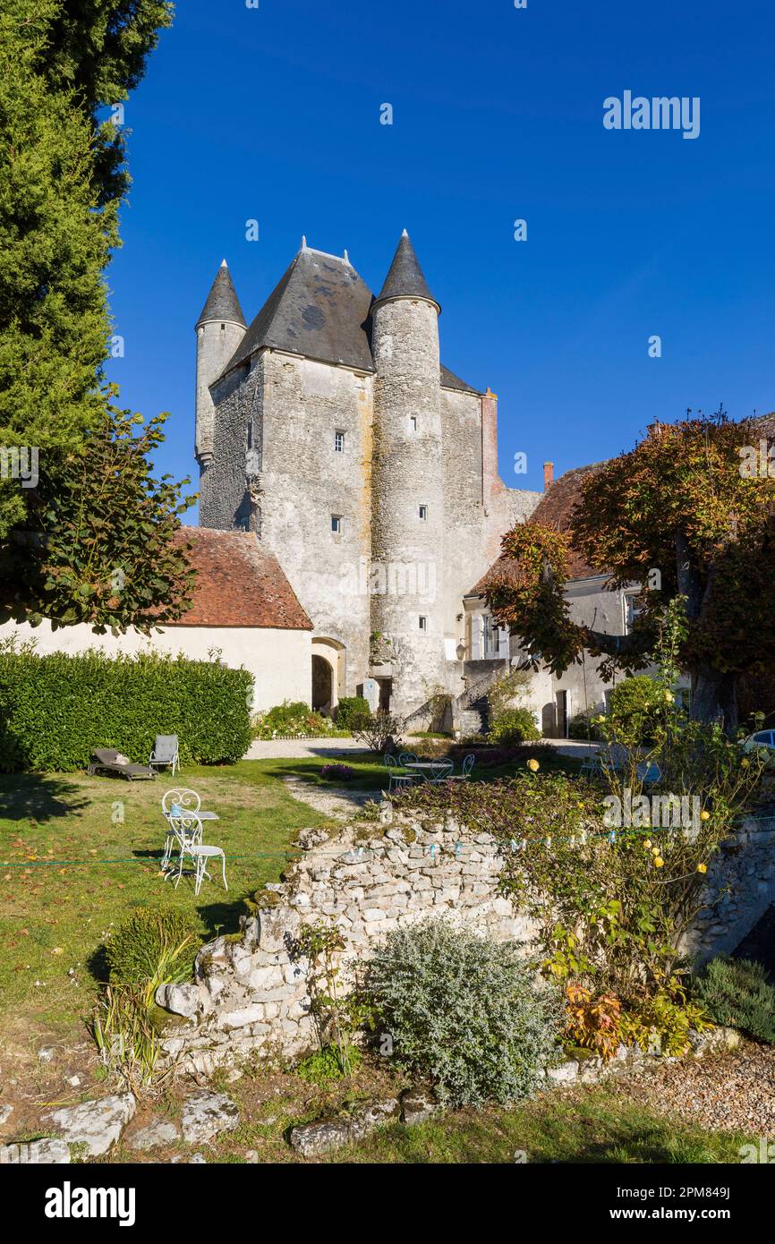 France, Indre et Loire, Bridoré castle (15th century), the keep and the ...