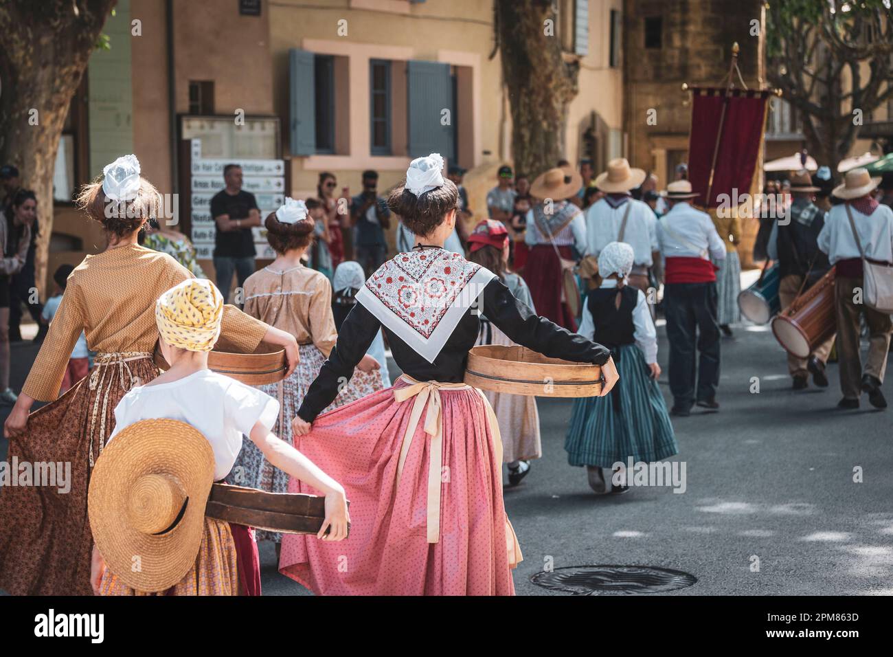 France, Bouches-du-Rhône, Pelissanne, Fête de la Transhumance, folk ...