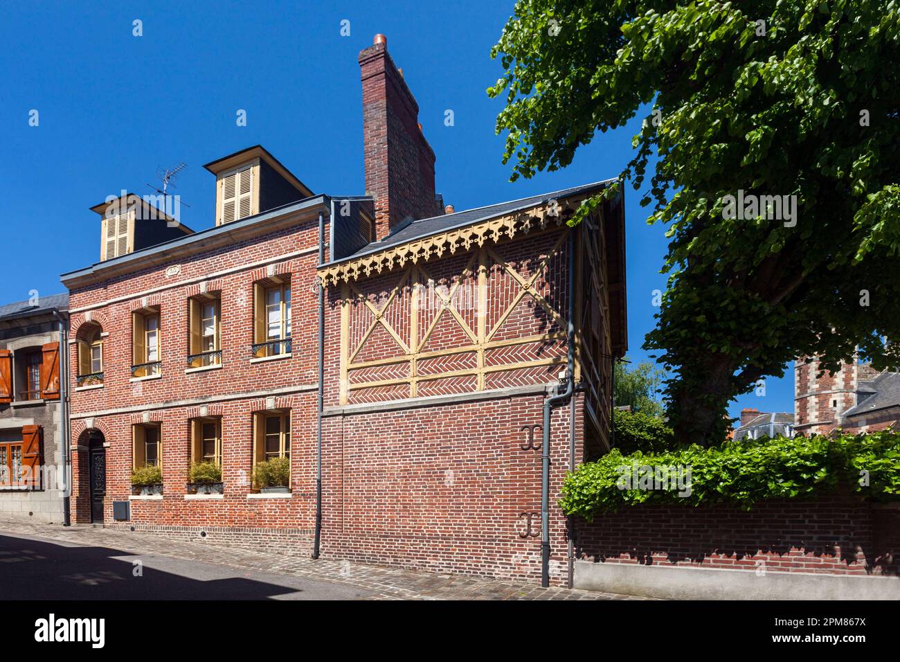 France, Seine Maritime, Eu, downtown, traditional house made of red ...