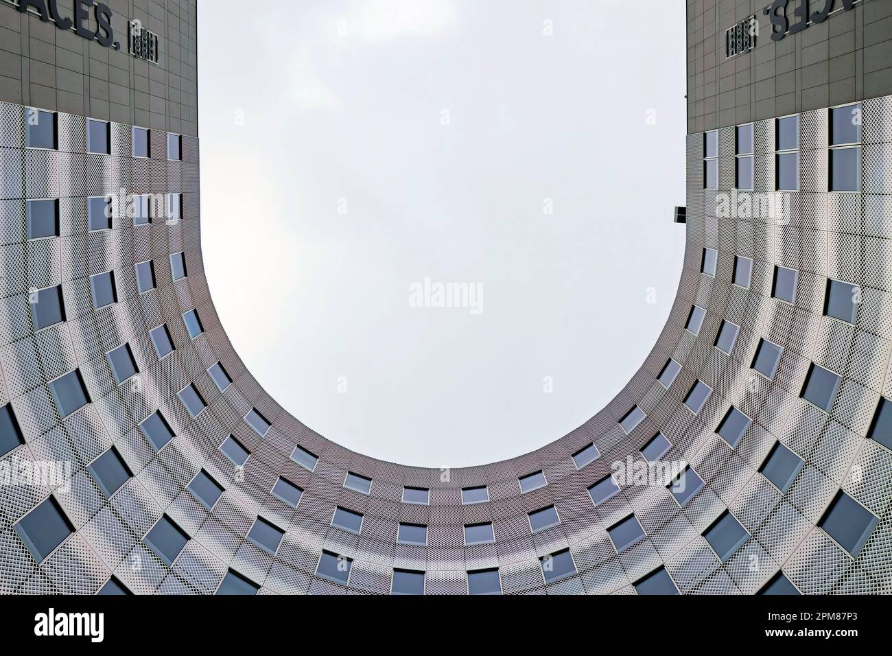 Place des pyramides hi-res stock photography and images - Alamy