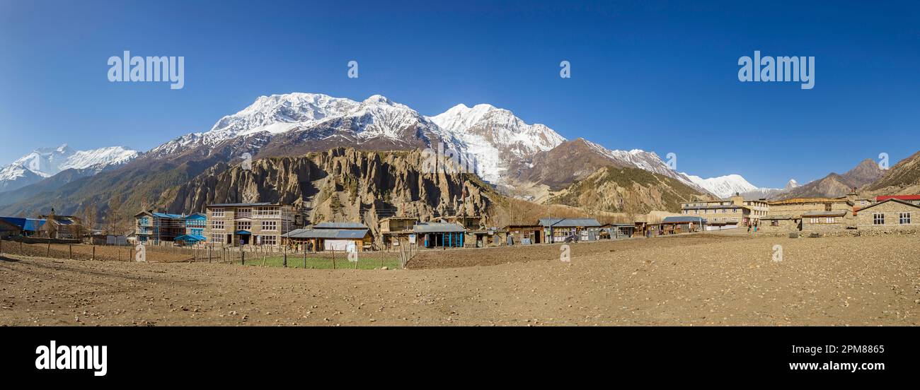 Nepal, Annapurna Conservation Area Project, Manang village overlooked ...