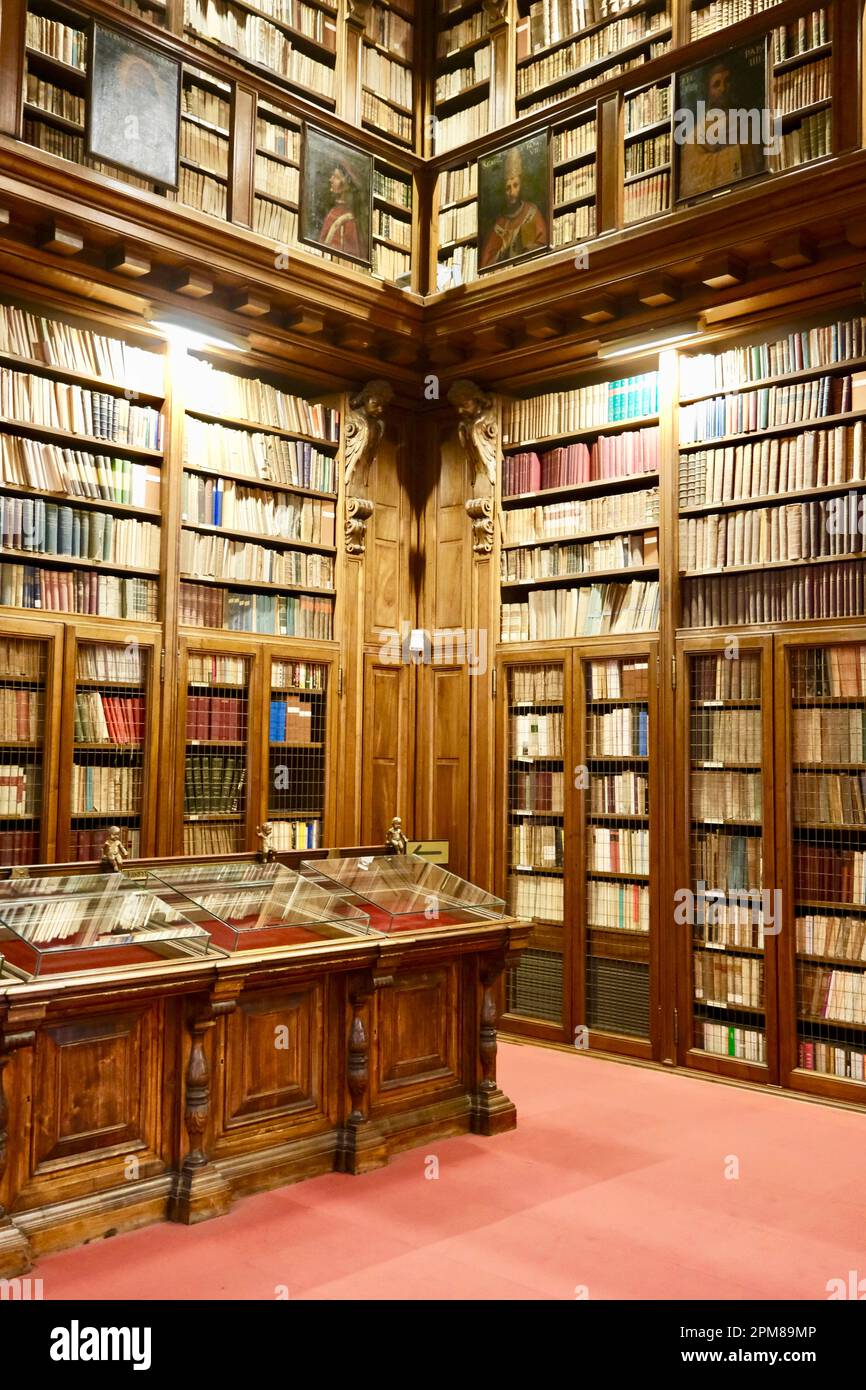 Ambrosian hi-res stock photography and images - Alamy