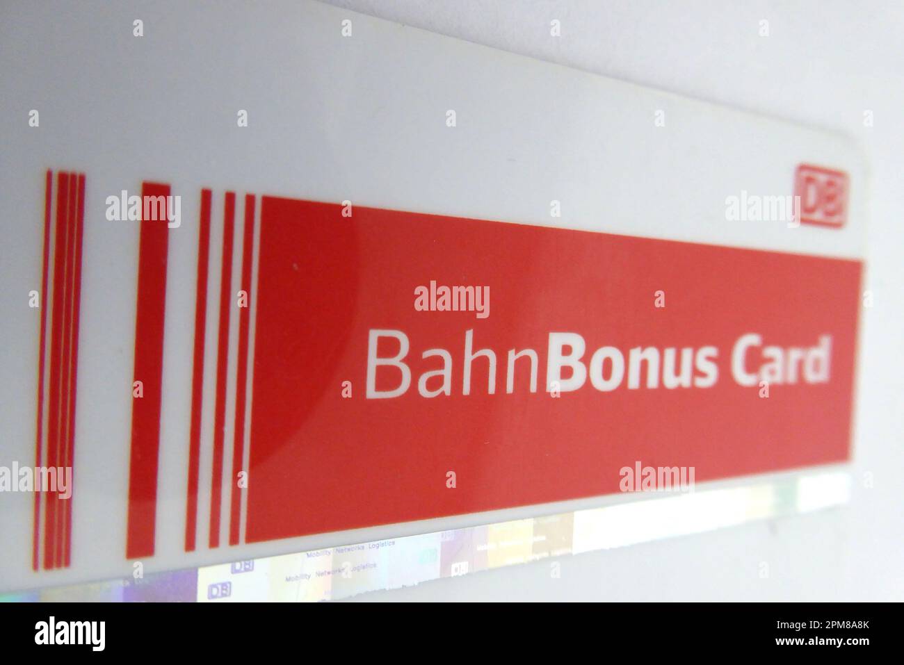 Db bahnsteig hi-res stock photography and images - Alamy