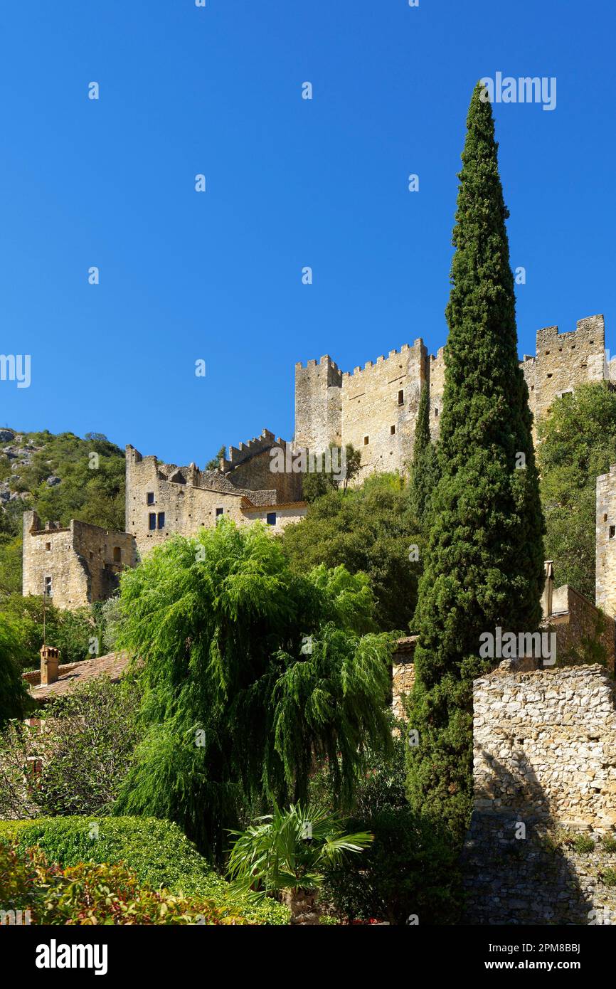 France, Ardeche, village of Saint Montan, the ruins of the feudal ...