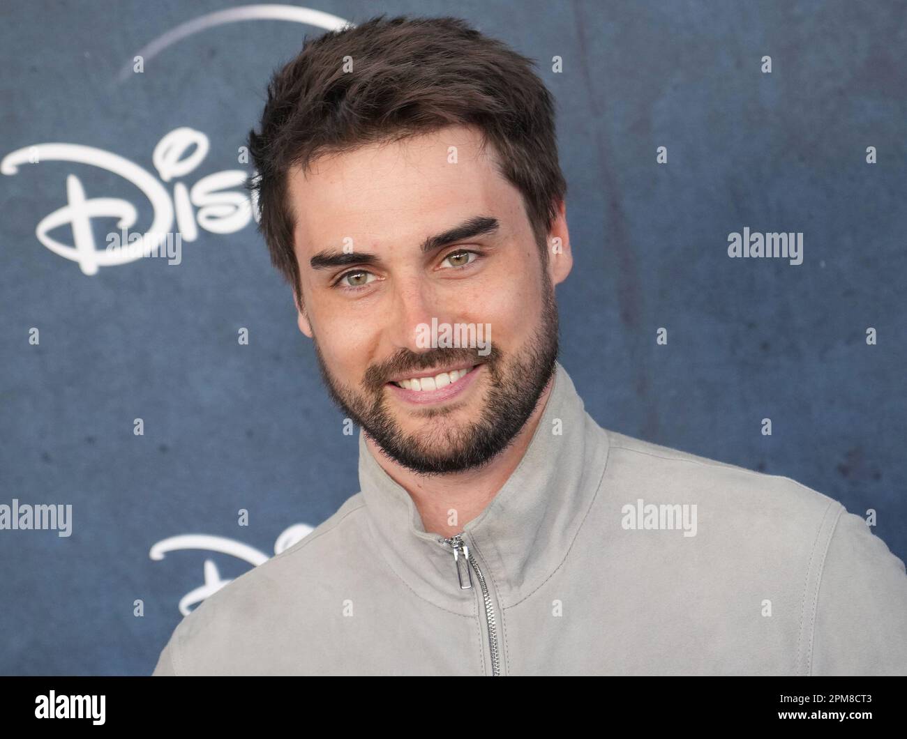 Stephen Manas arrives at the Disney+'s Original Series RENNERVATIONS ...