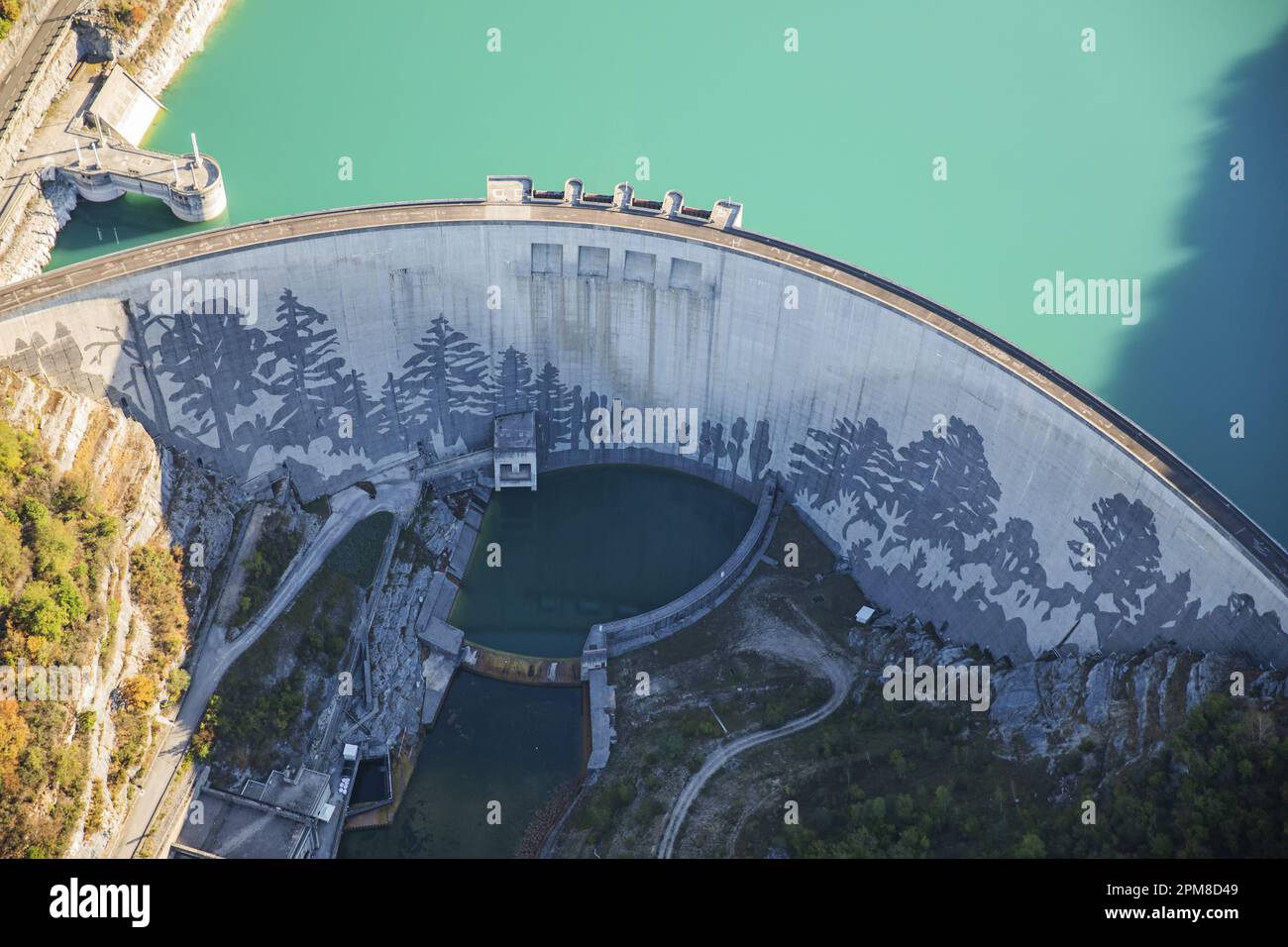Vouglans dam hi-res stock photography and images - Alamy