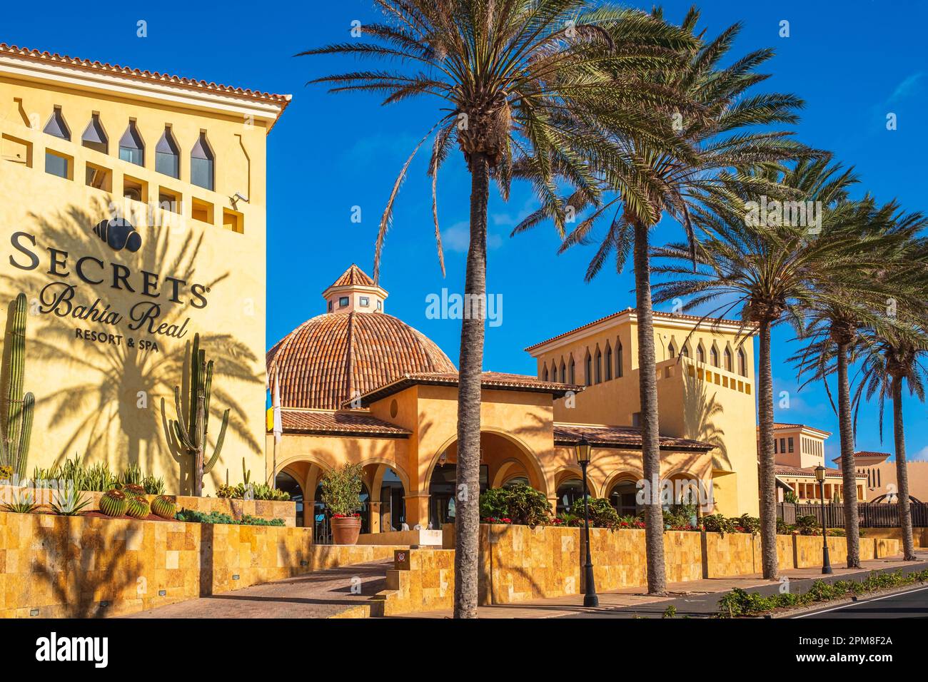 Spain, Canary Islands, Fuerteventura, Corralejo searesort, the luxury ...