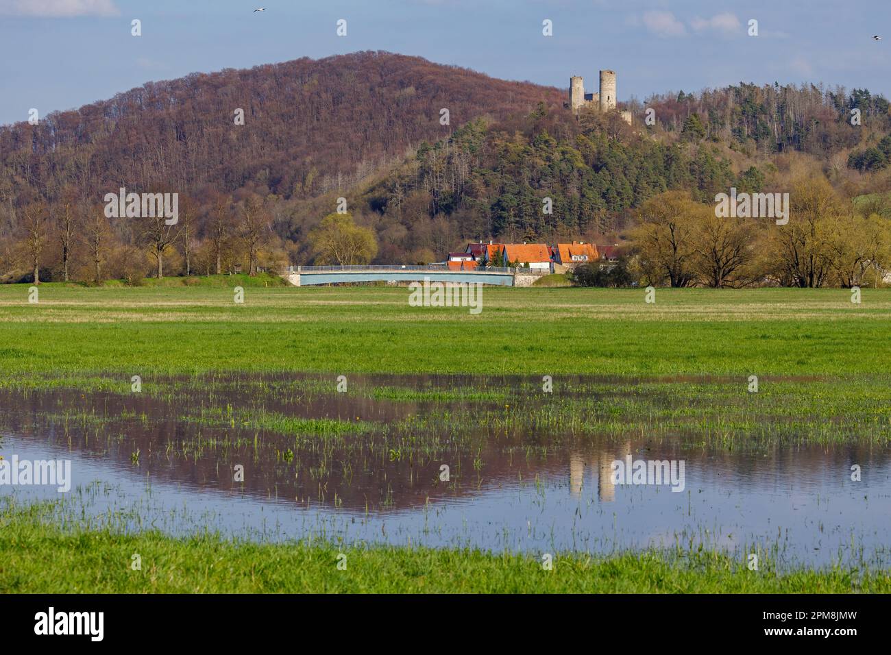 Ruin brandenburg castle herleshausen hi-res stock photography and ...