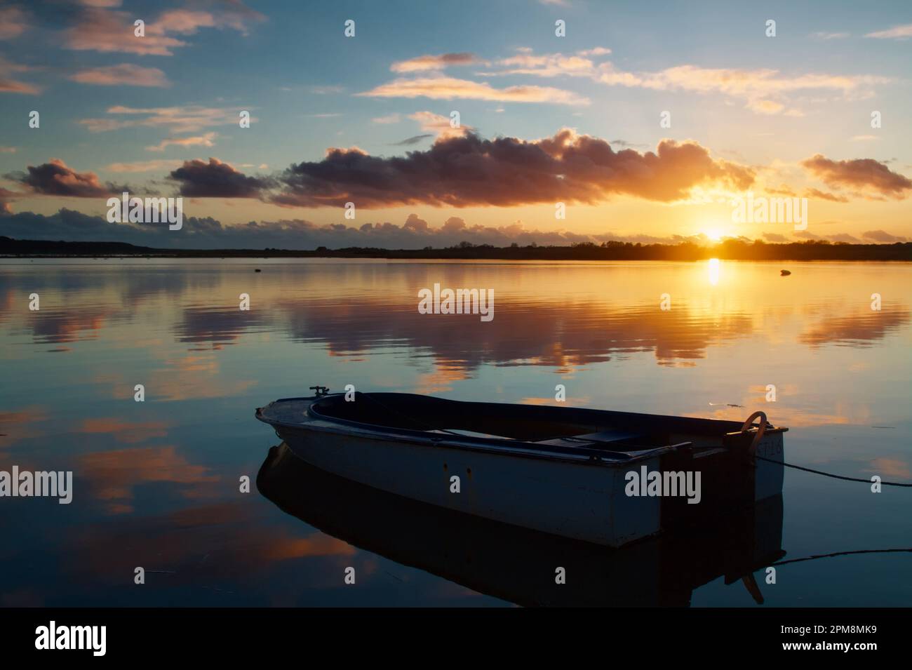 Golden boat hi-res stock photography and images - Alamy