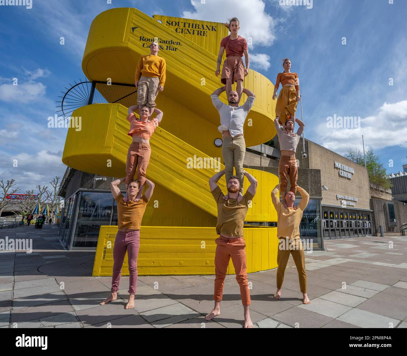 New wave of australian contemporary circus hi-res stock photography and ...