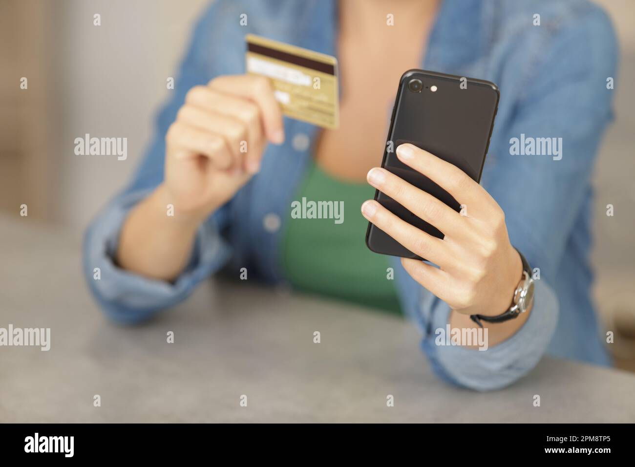 picture of cellphone and credit card Stock Photo - Alamy