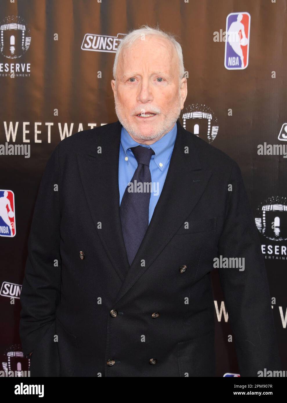 Steven j ross theater on the warner bros lot hi-res stock photography ...