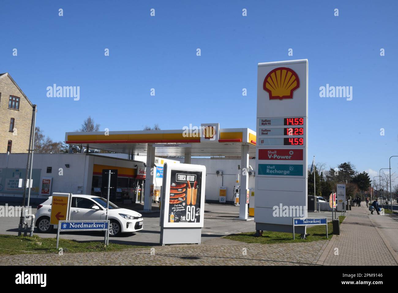 Ducth shell chain hi-res stock photography and images - Alamy