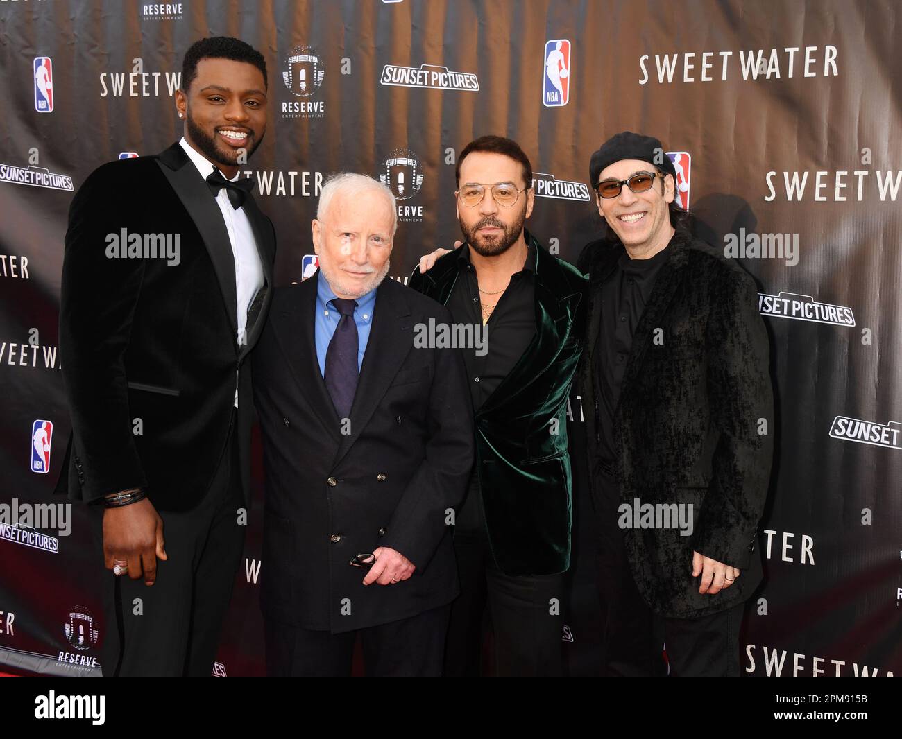 BURBANK, CALIFORNIA - APRIL 11: (L-R) Everett Osborne, Richard Dreyfuss ...