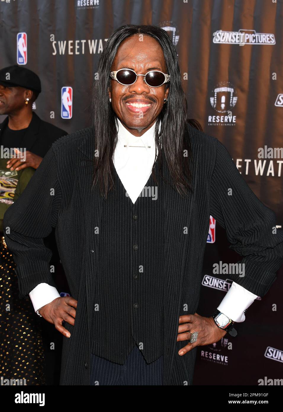 BURBANK, CALIFORNIA - APRIL 11: Verdine White attends the Los Angeles ...