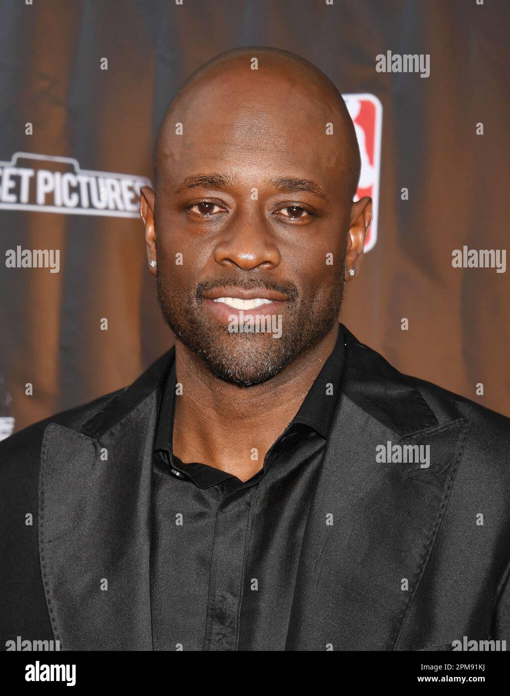 BURBANK, CALIFORNIA - APRIL 11: Kevin Daley attends the Los Angeles ...