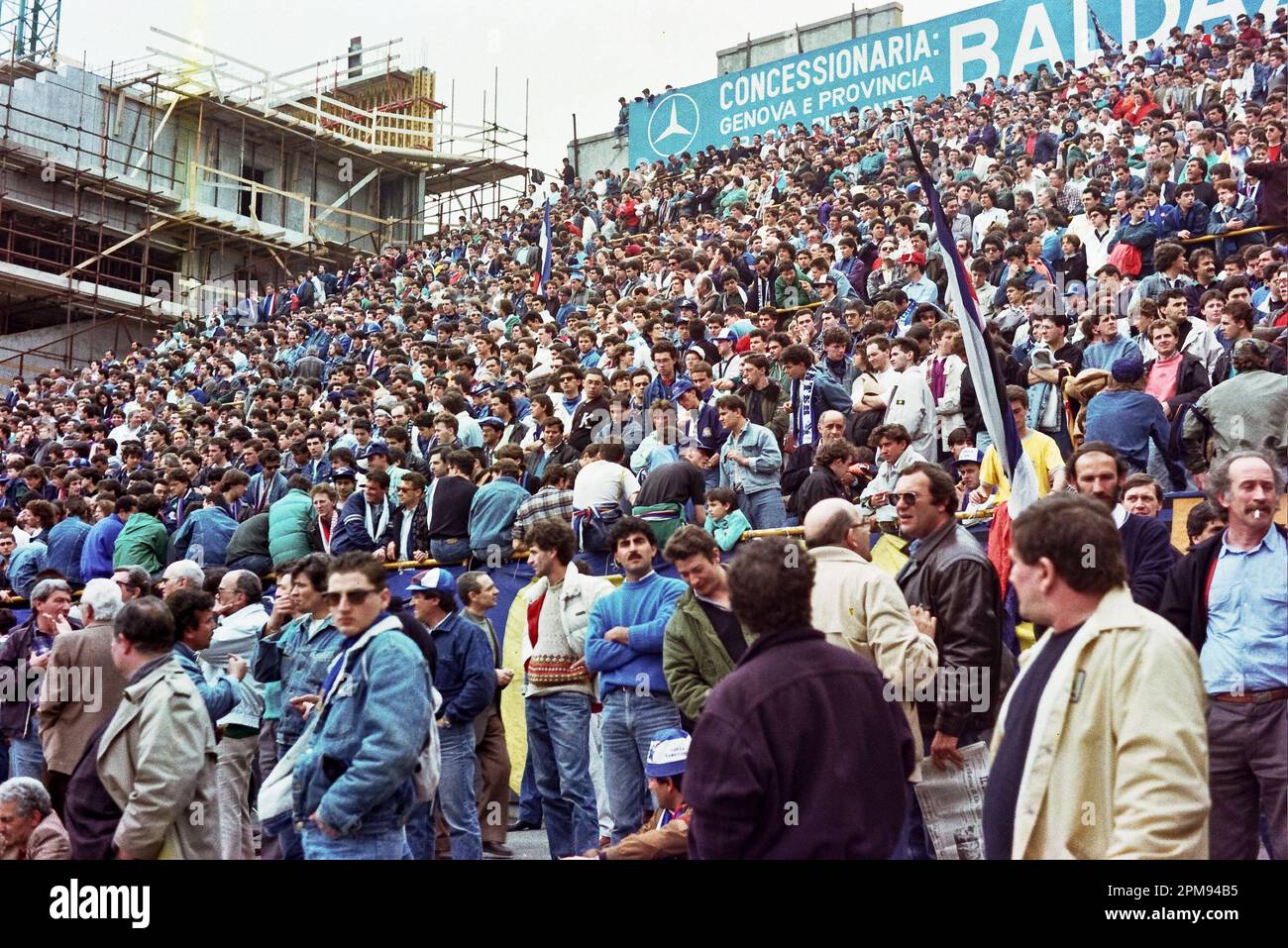 Season 1987 88 hi-res stock photography and images - Alamy