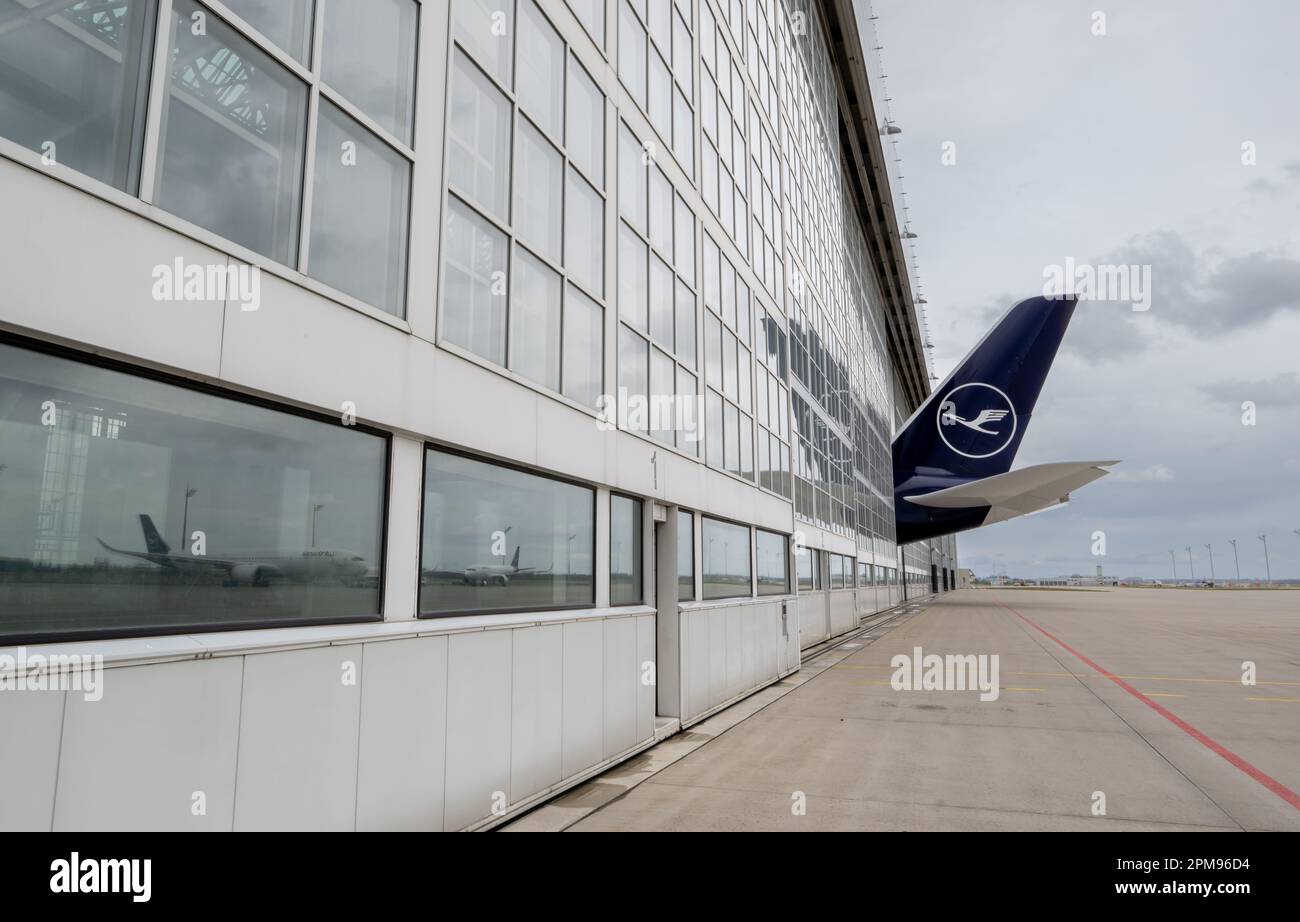 Munich, Germany. 12th Apr, 2023. The tail unit of a Lufthansa Airbus ...