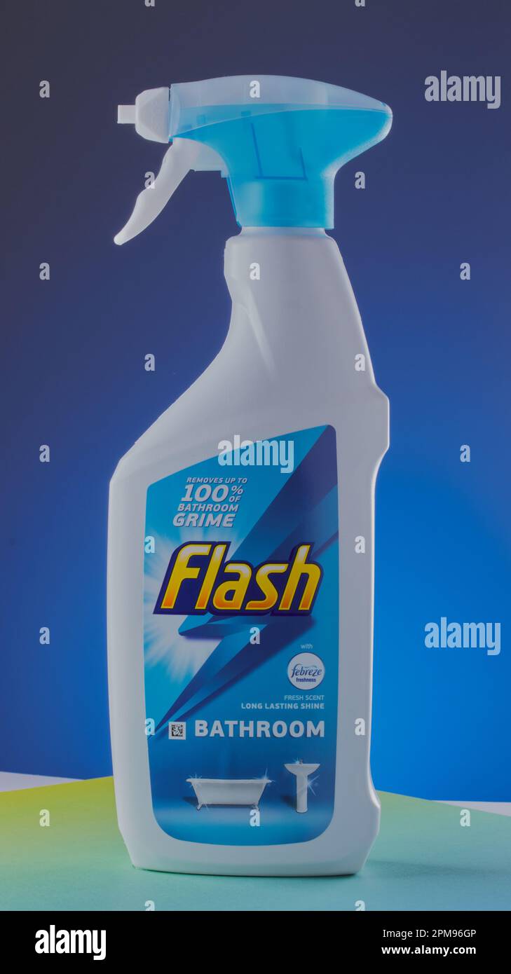 Blue bathroom advert hi-res stock photography and images - Alamy