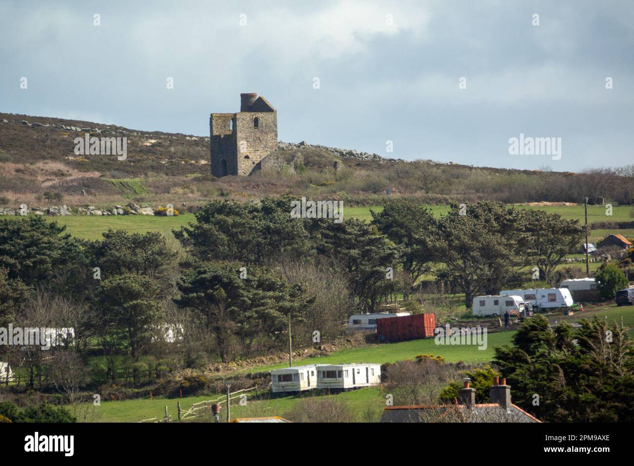 Static caravans in Farm field Stock Photo - Alamy