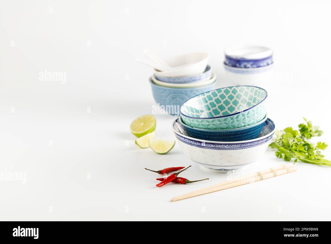 Asian style bowls hi-res stock photography and images - Alamy