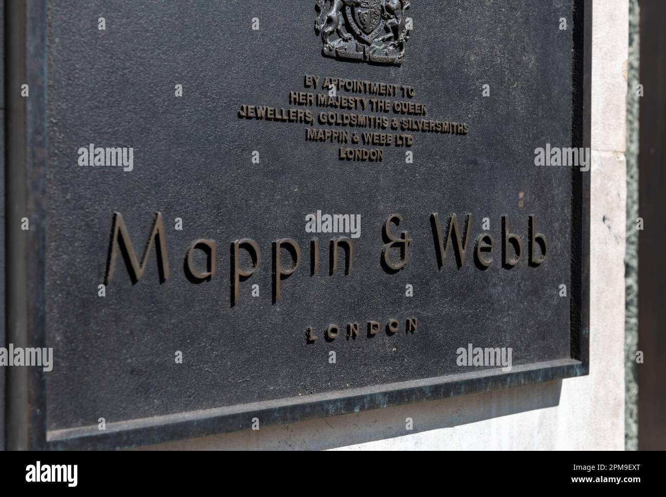 London. UK- 04.09.2023. The name plate for the Mappin and Webb retail ...