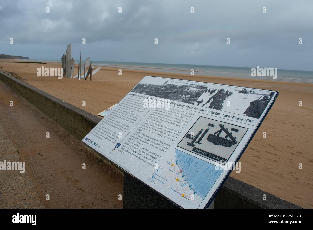 Monument at Omaha beach in France Stock Photo - Alamy