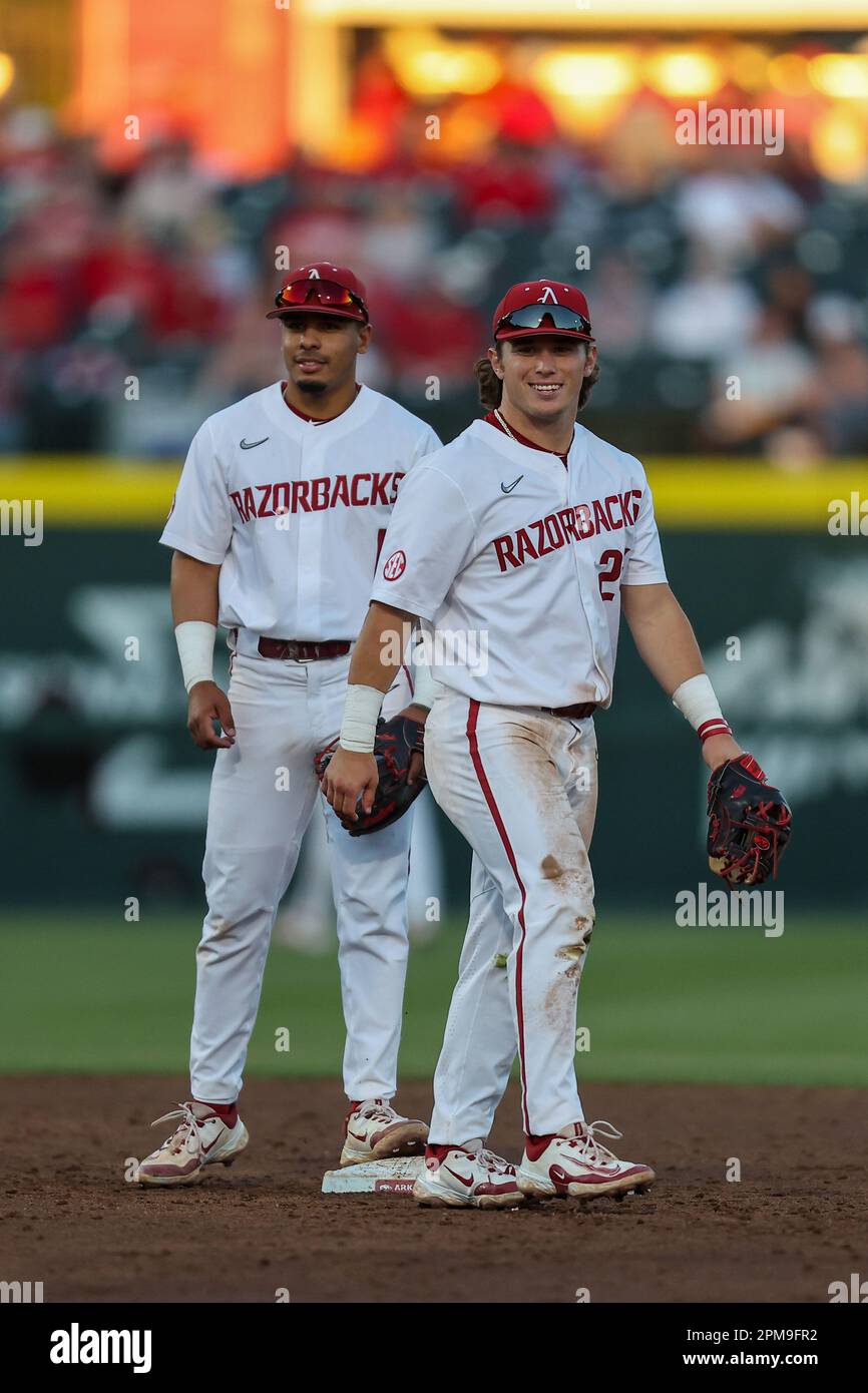 Infielders hi-res stock photography and images - Alamy