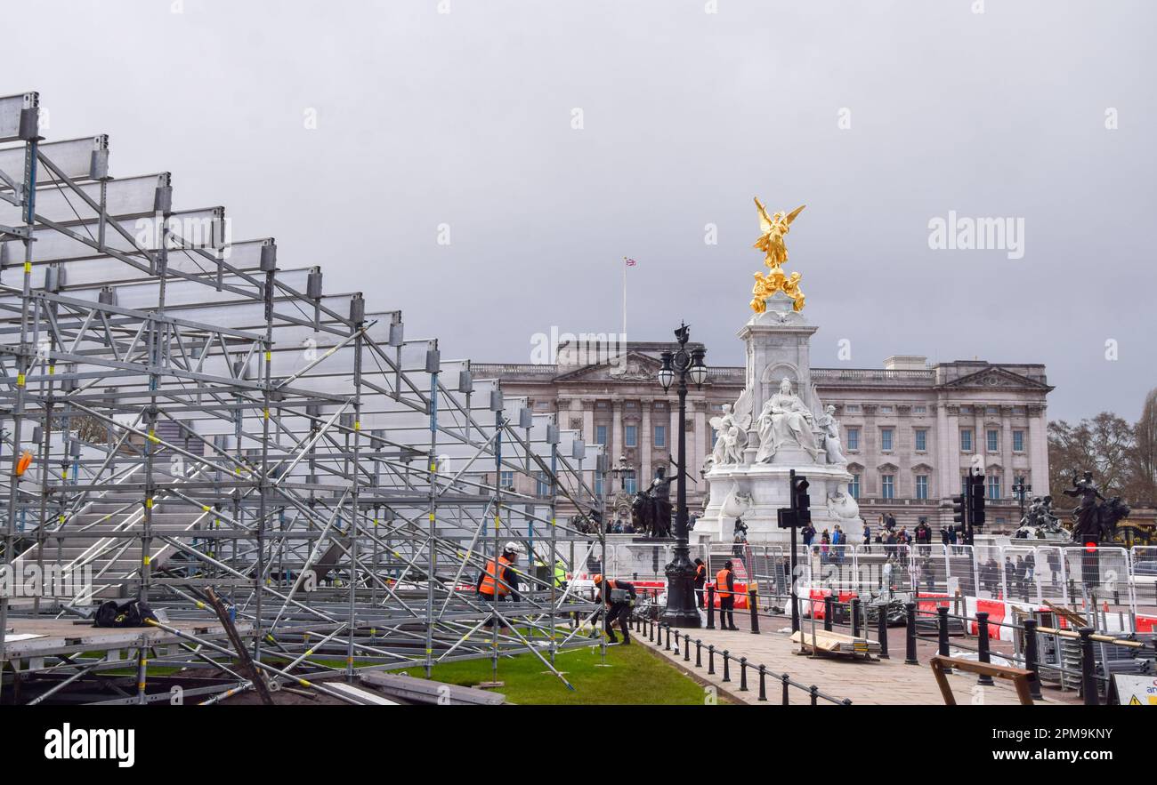 London, England, UK. 12th Apr, 2023. Workers install seats outside ...