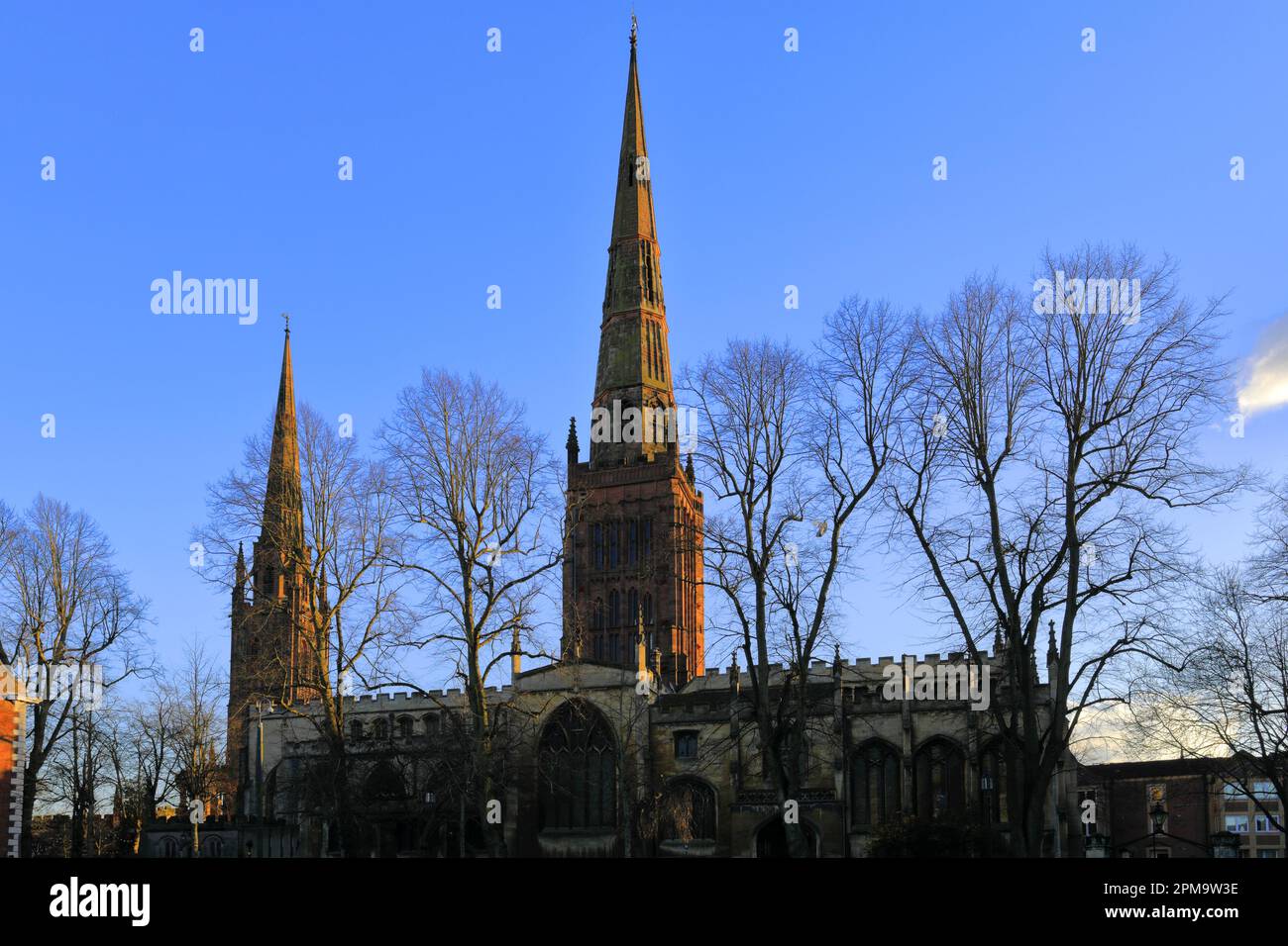 Dusk view of the Holy Trinity church, Coventry City, Warwickshire ...
