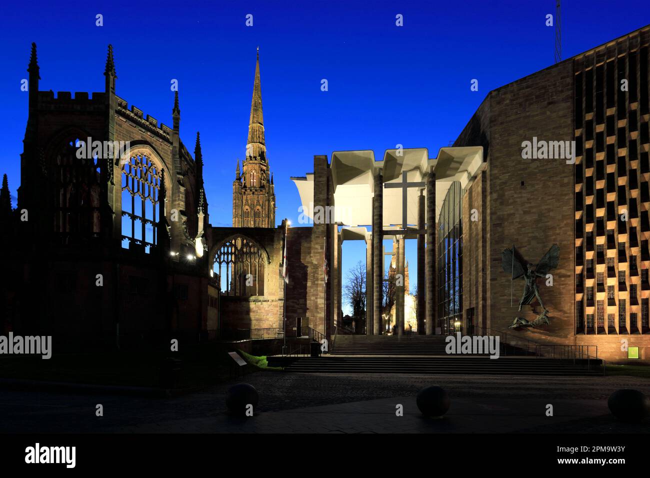 Dusk view of the ruins of the old St Michael's Cathedral, Coventry City ...