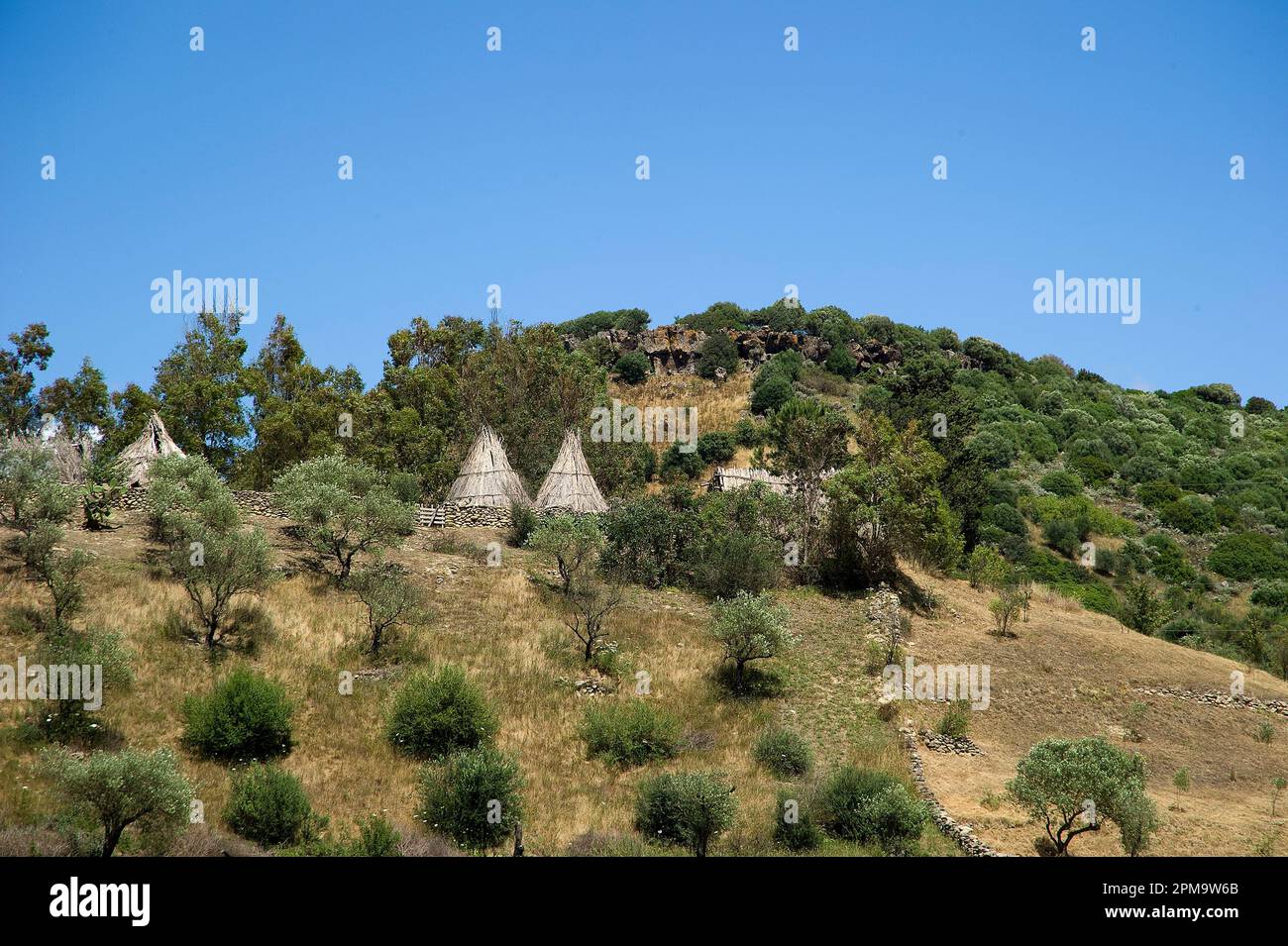 Valle dei vulcani. Logudoro Meilogu.Paesaggio vicino a Siligo. Sardegna ...