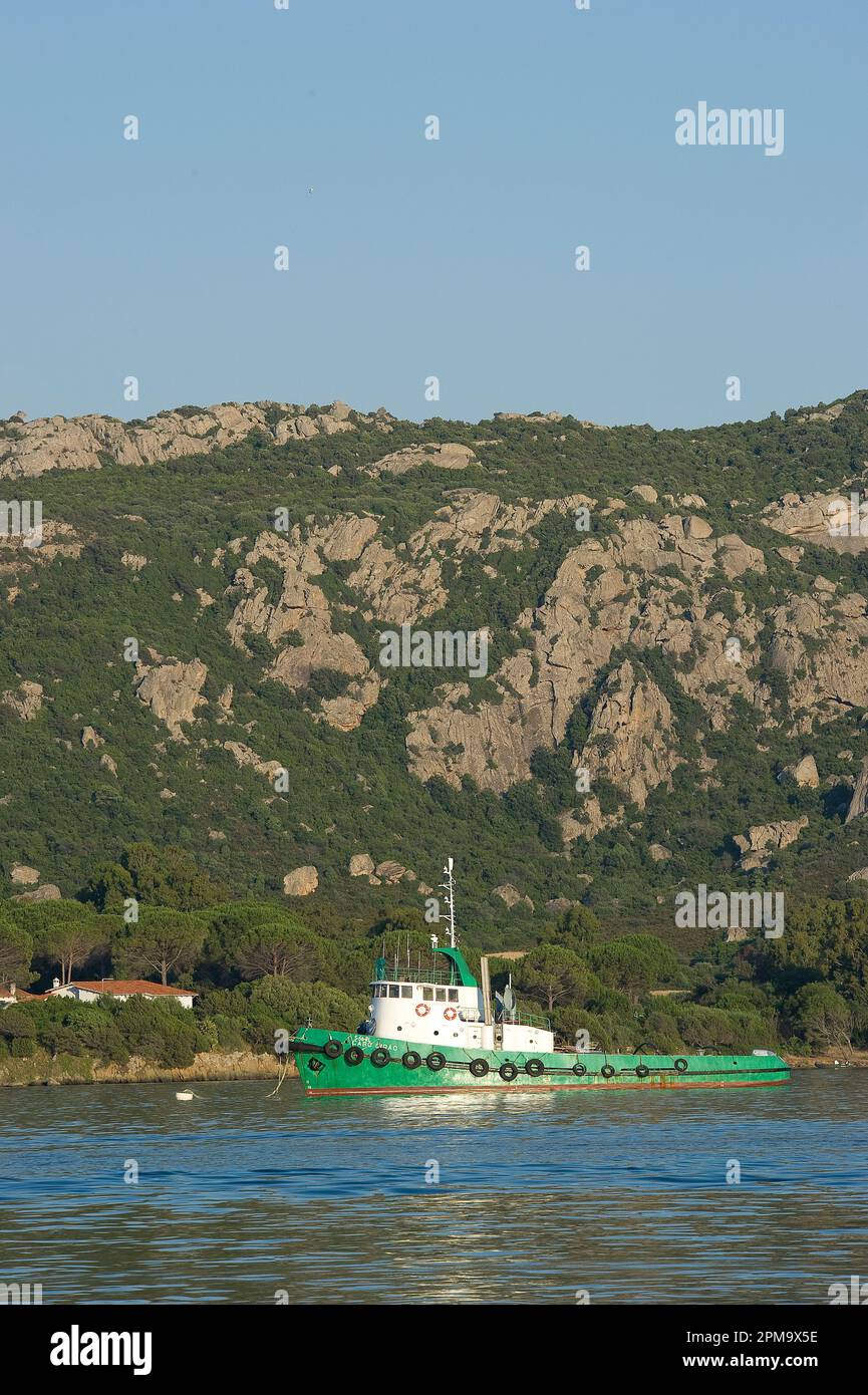 Imbarcazioni nel porto di Cannigione. OT. Sardegna. Italy Stock Photo ...