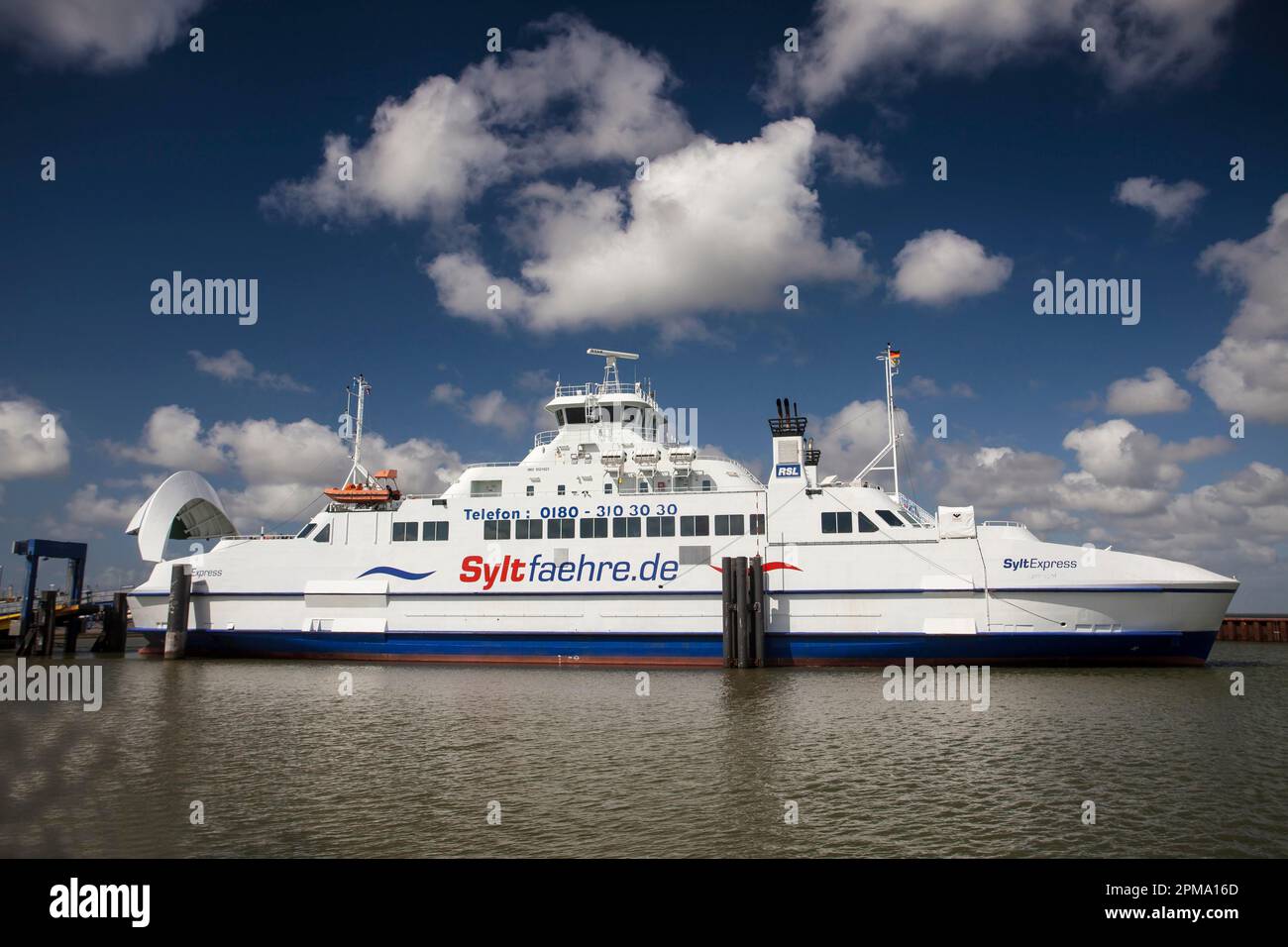 Car ferry from the island of Roemoe Denmark to, List auf Sylt, Jutland ...