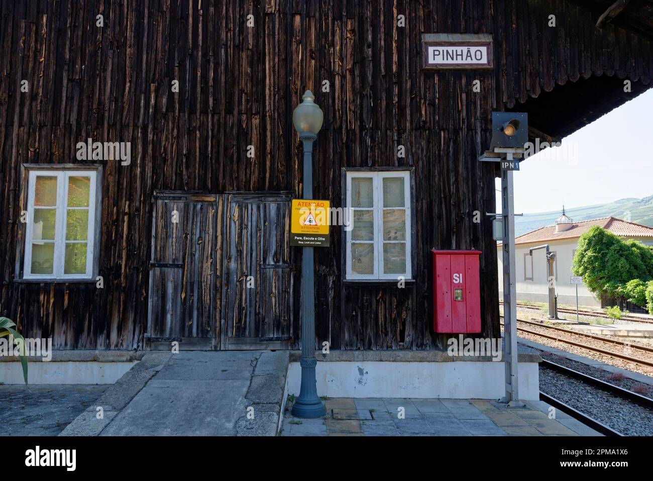 Pinhao portugal train station hi-res stock photography and images - Alamy