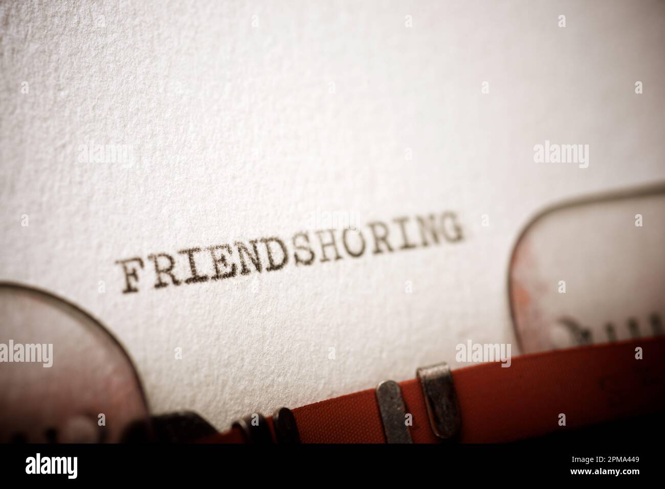 Friendshoring word written with a typewriter Stock Photo - Alamy