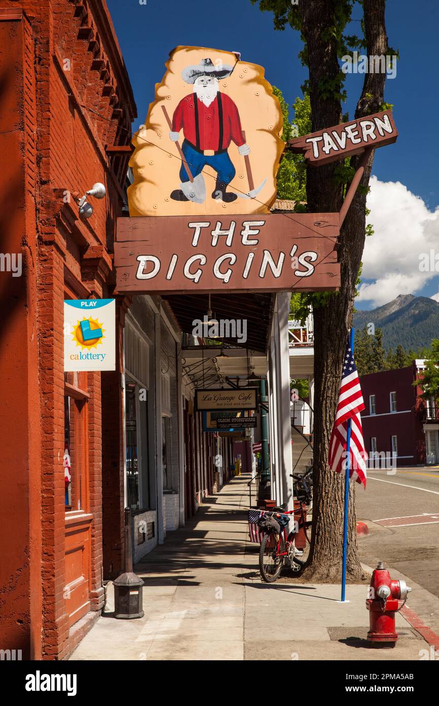 The main street of america hi-res stock photography and images - Alamy