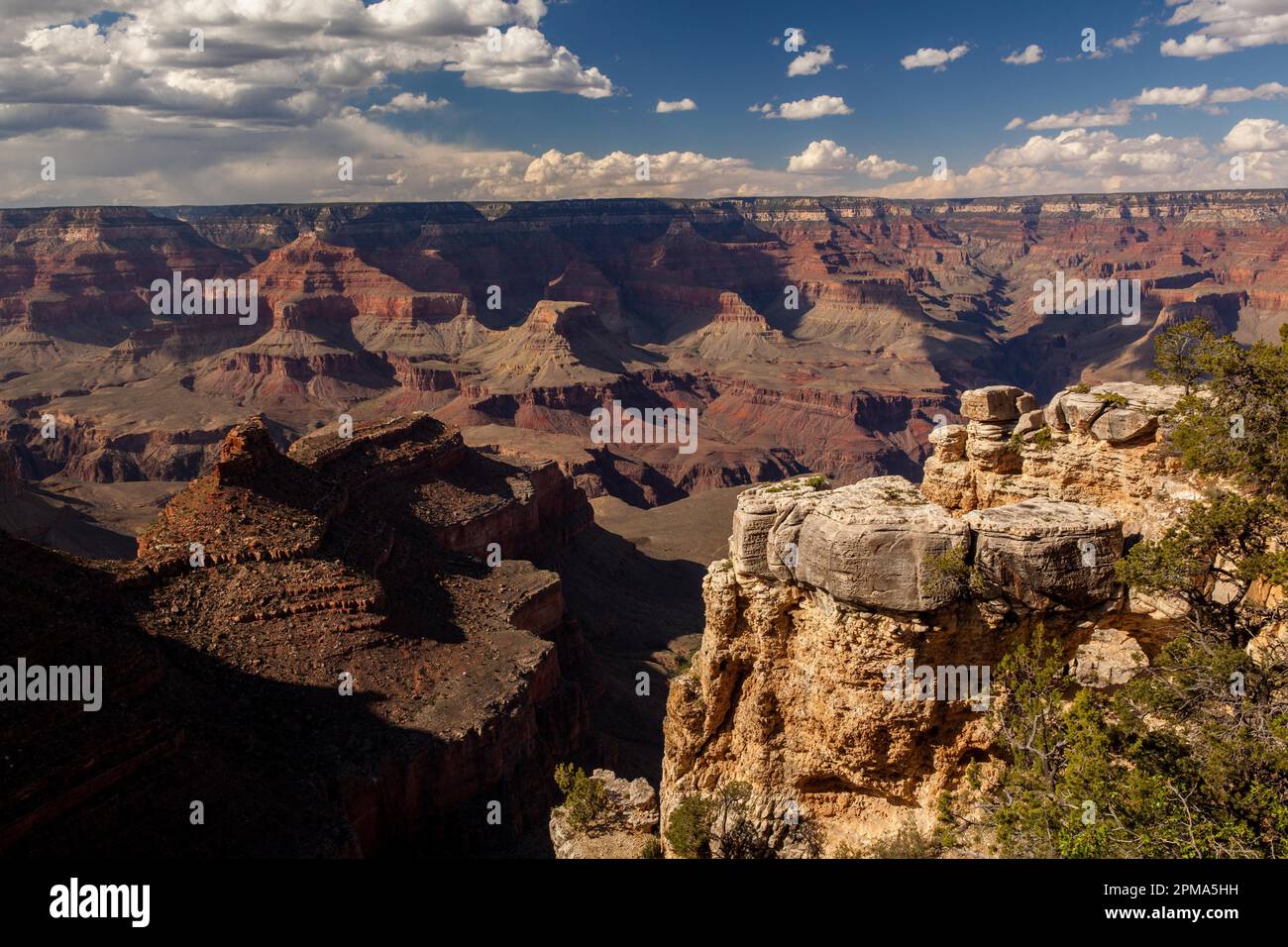 Bright Angel Lodge, Grand Canyon Nationalpark, Arizona, USA Stock Photo ...