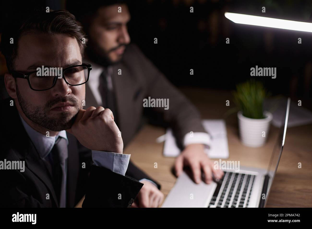 Middle aged office workers hi-res stock photography and images - Alamy