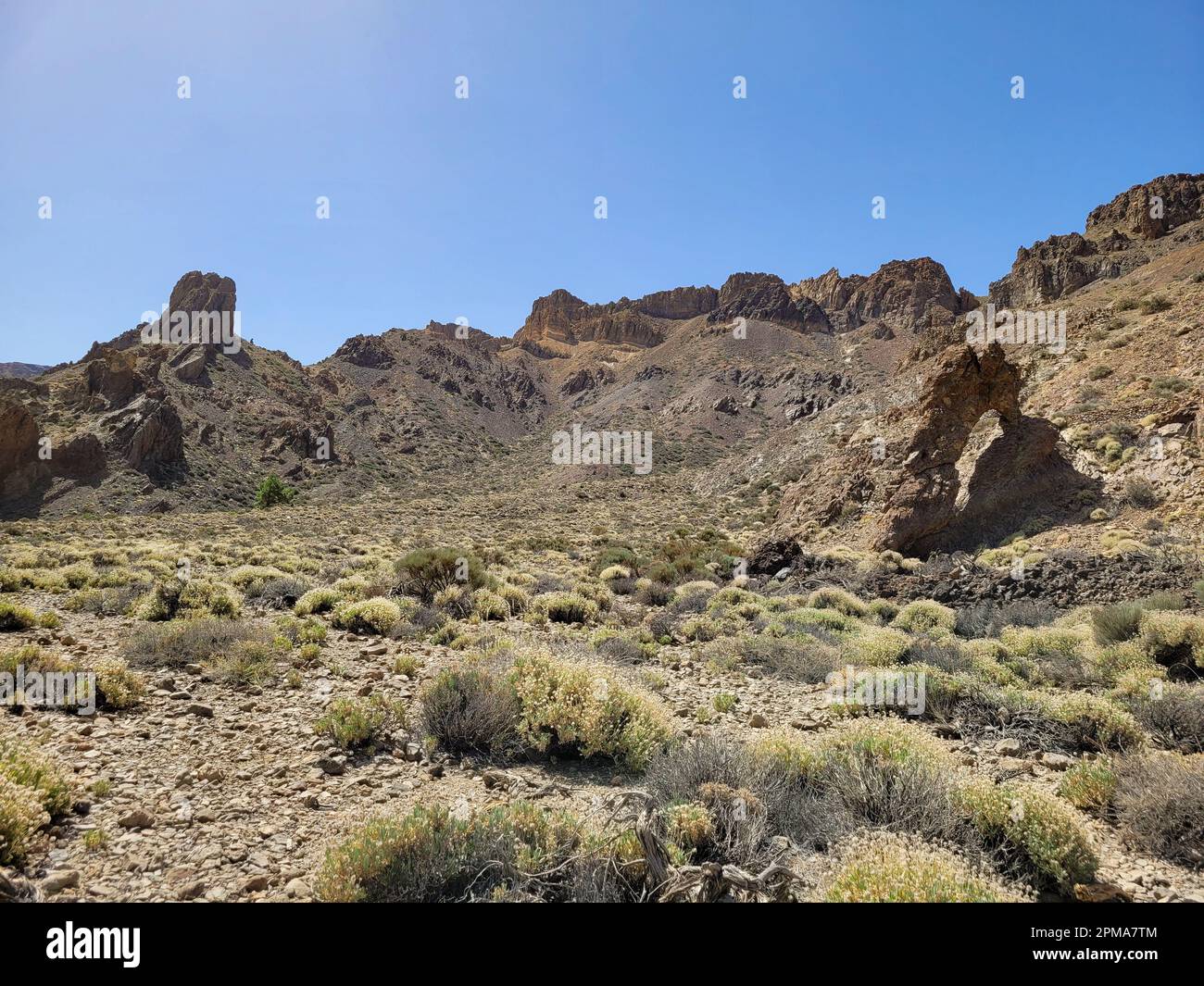 The Zapato de la Reina Rock ( The Queen's Shoe ), whose shape is ...
