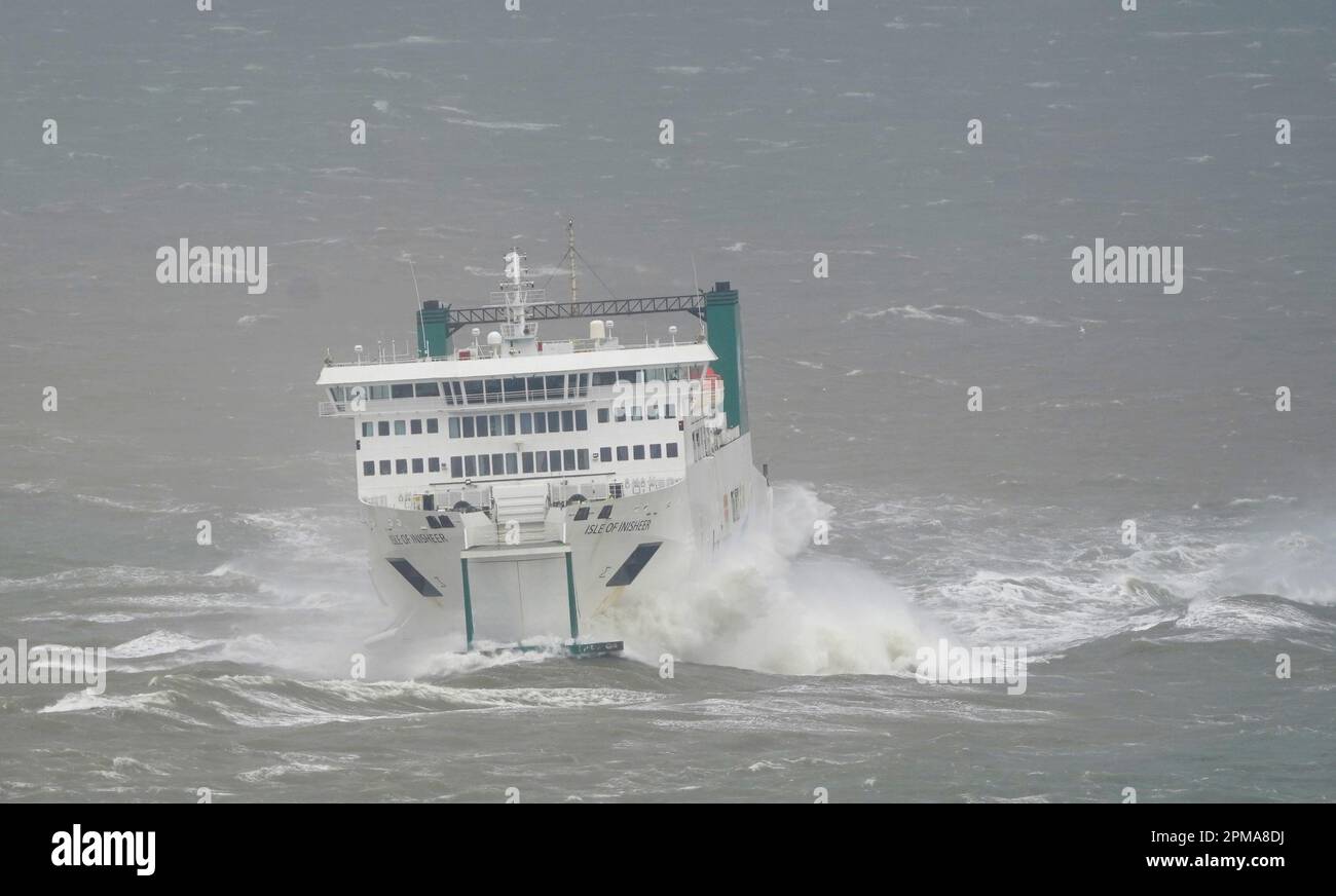 The Irish Ferries Isle of Inisheer ferry battles against strong winds ...