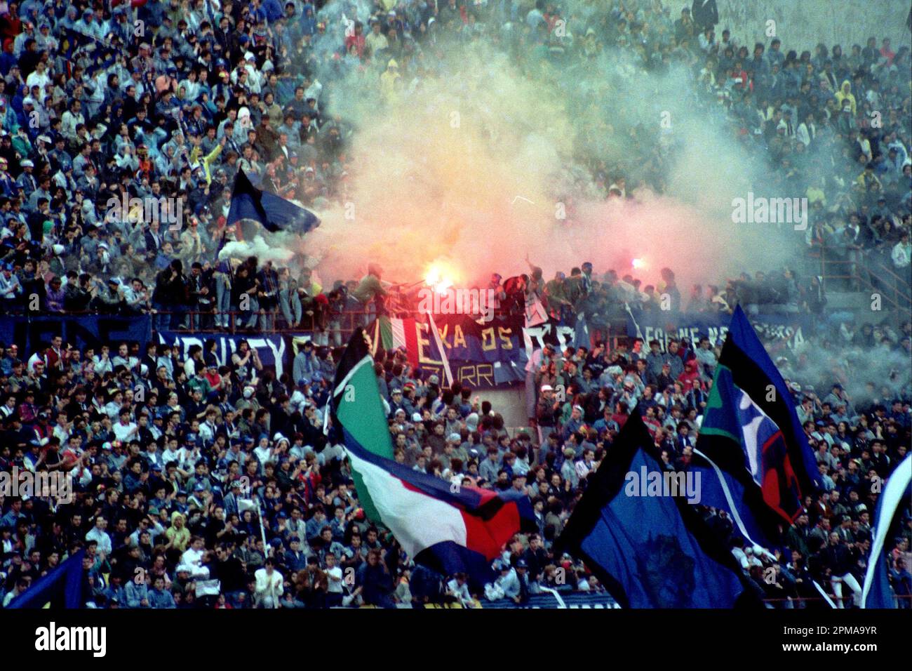 Supporters of pescara calcio hi-res stock photography and images - Alamy