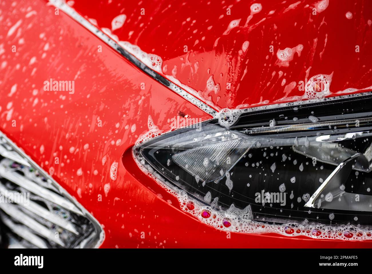 Cleaning red car service station hi-res stock photography and images ...