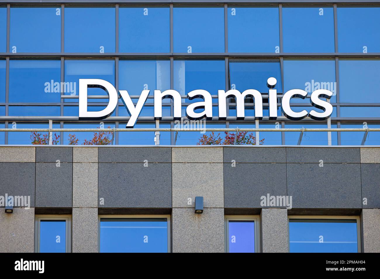 Dynamics sign hi-res stock photography and images - Alamy