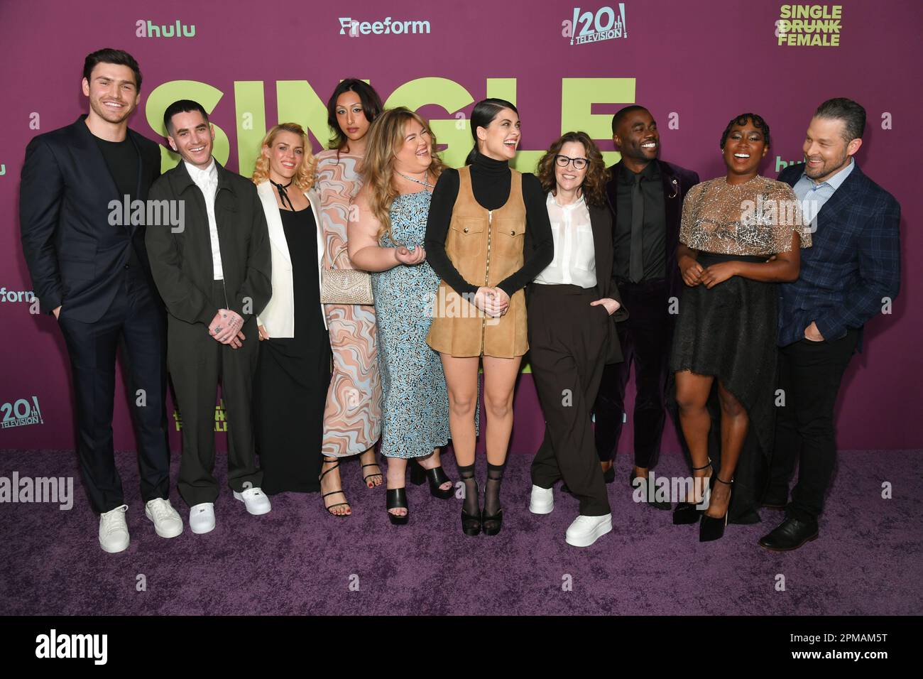 (L-R) Charlie Hall, Ricky Velez, Busy Philipps, Jojo Brown, Lily Mae ...