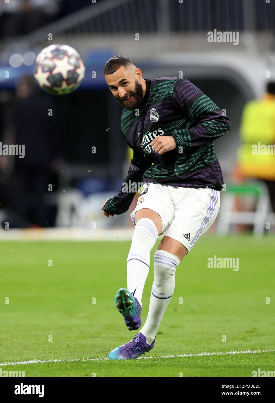 Real Madrid's Karim Benzema warming up before the UEFA Champions League ...