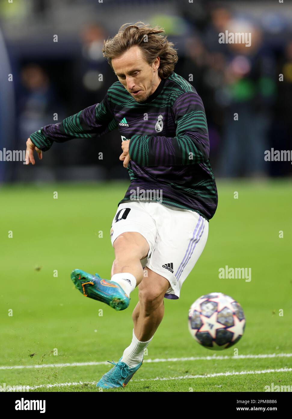 Real Madrid's Luka Modric warming up before the UEFA Champions League ...