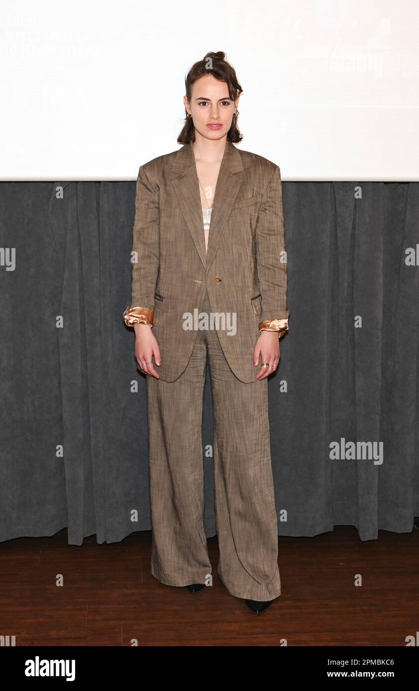 Angela curri attrice hi-res stock photography and images - Alamy