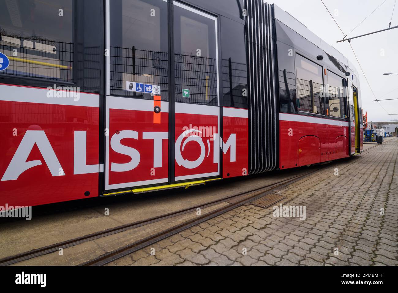 Wien, Alstom, Präsentation der 1000. Straßenbahn von Alstom (früher ...